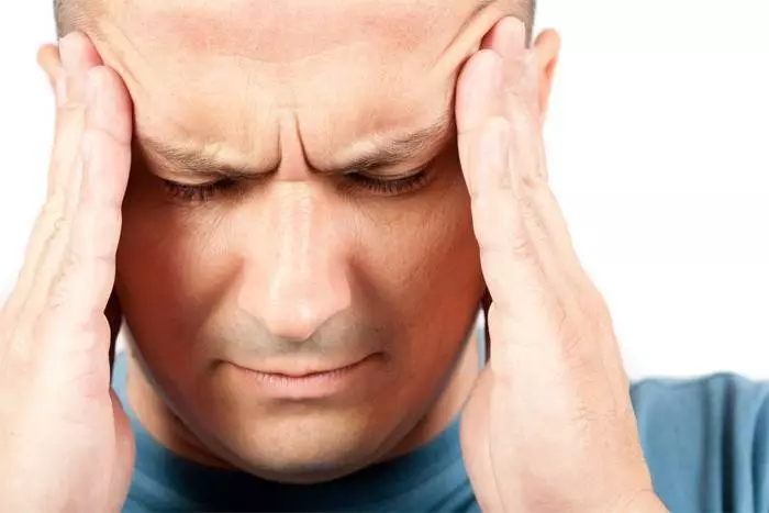 Symptoom van vegetatieve dystonie - hoofdpijn