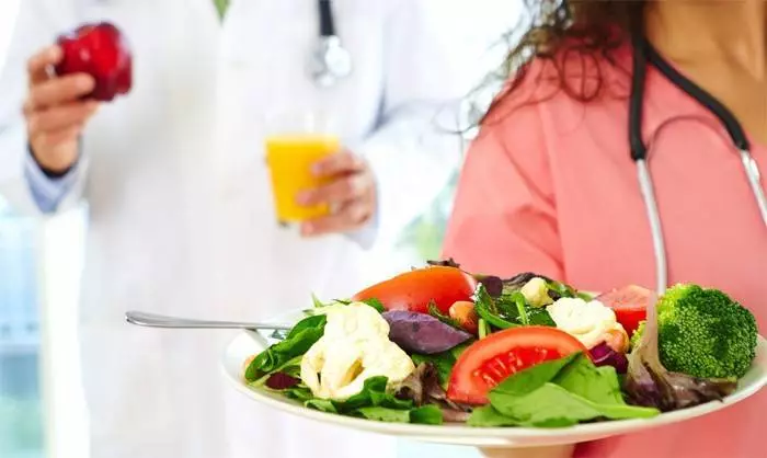 Cholesterinsenkende Lebensmittel und Reinigungsgefäße: eine detaillierte Tabelle