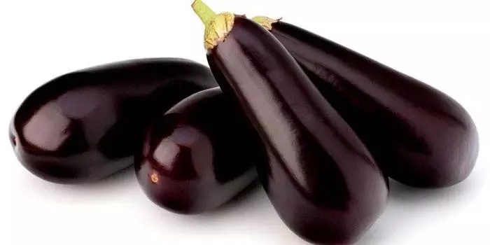 Färsk aubergine