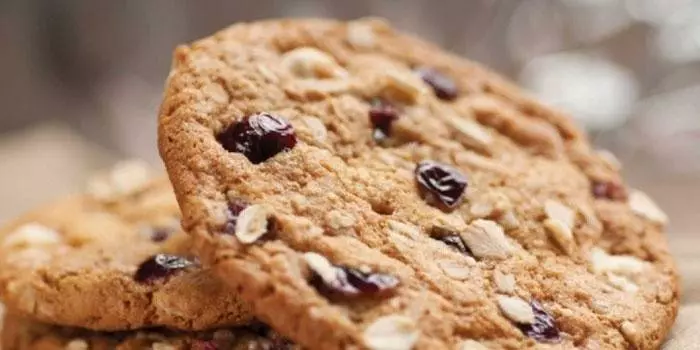 Ncuav Oatmeal Raisin Cookies