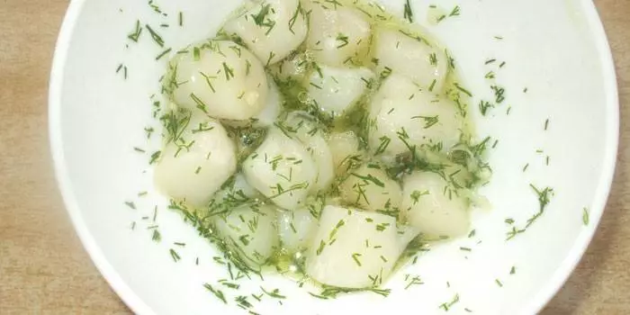 Pickled scallops