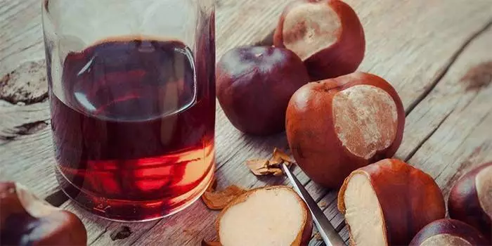 Tincture on alcohol from chestnuts for varicose veins