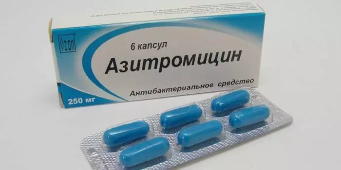 Azithromycin töflur í pakkningunni