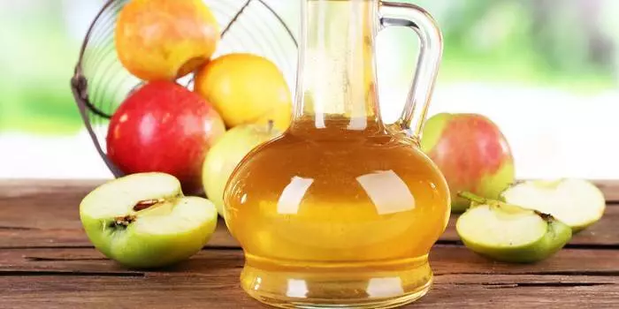 כיצד לדלל חומץ תפוחים לשפשופים