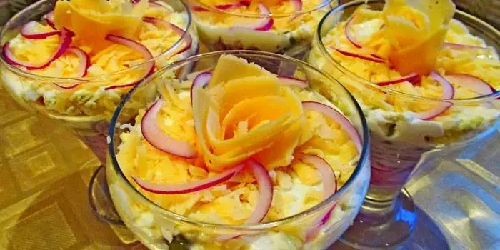 Zdjele sa salatom Balerina