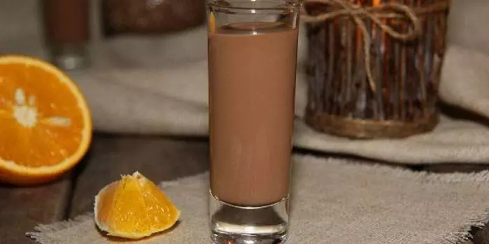 Ergyd o Ddiodydd Siocled Baileys