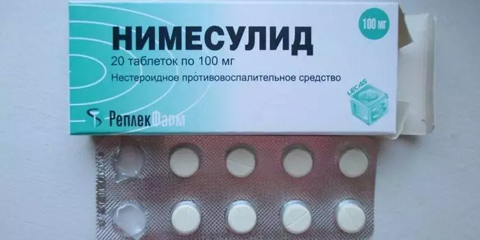 Verpakking van tabletten Nimesulide