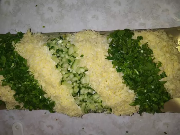 Mimosa salad roll
