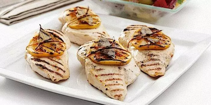 What to cook from chicken fillet - delicious and quick recipes with photos
