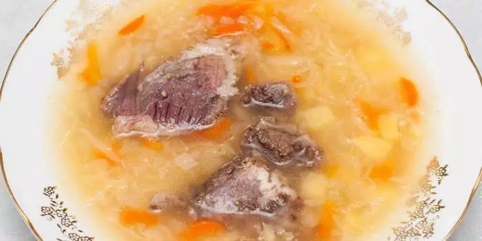 Soupe de choucroute au boeuf