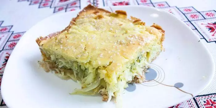 Jellied Cabbage Pie