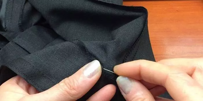 Ръчно шиене на панталони