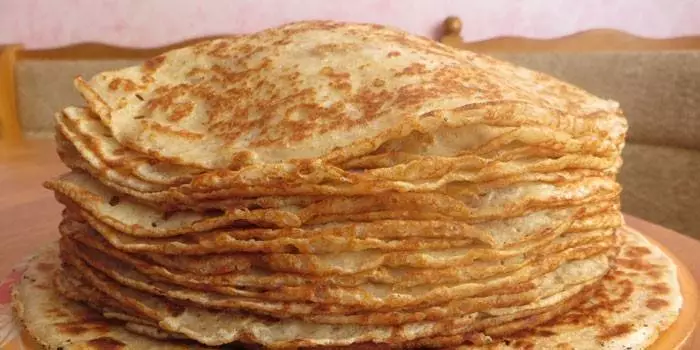 Ṣetan-ṣe pancakes