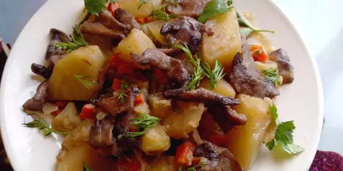 Roast le meroho, li-mushroom le litapole