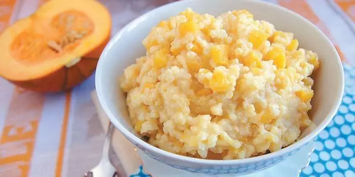 Njikere ugu-millet porridge