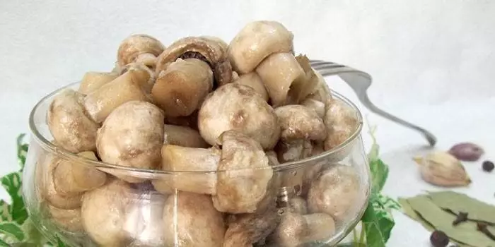 Champignon sott'aceto