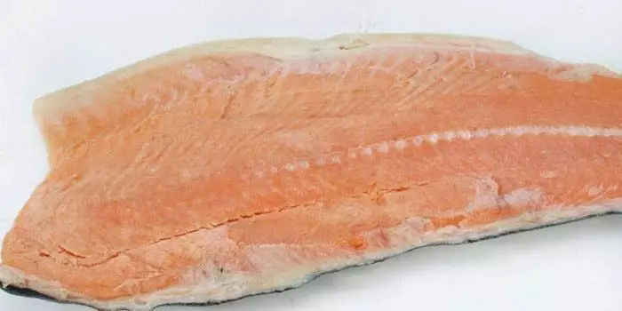 Salmon fenaly