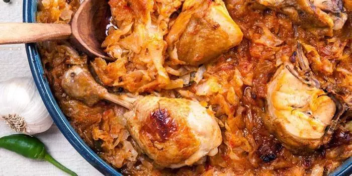 Morceaux de poulet aux bigus