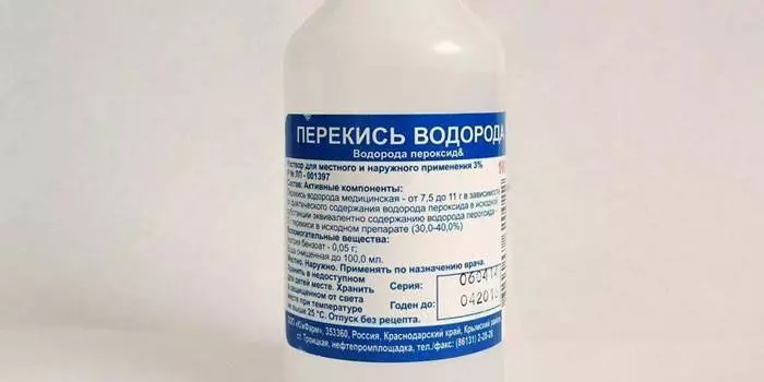 Peroksid hidrogjeni në një shishe