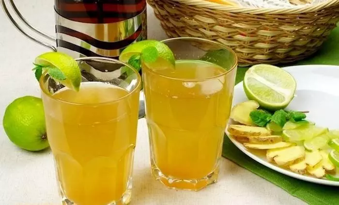 Ginger drinks with lime