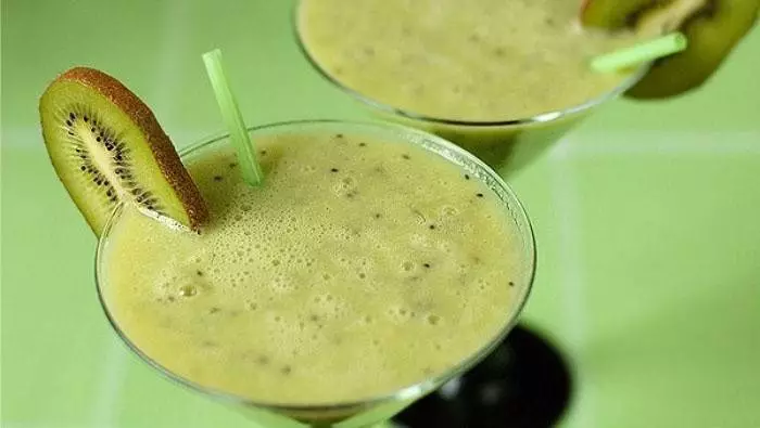 Kiwi dengan oatmeal