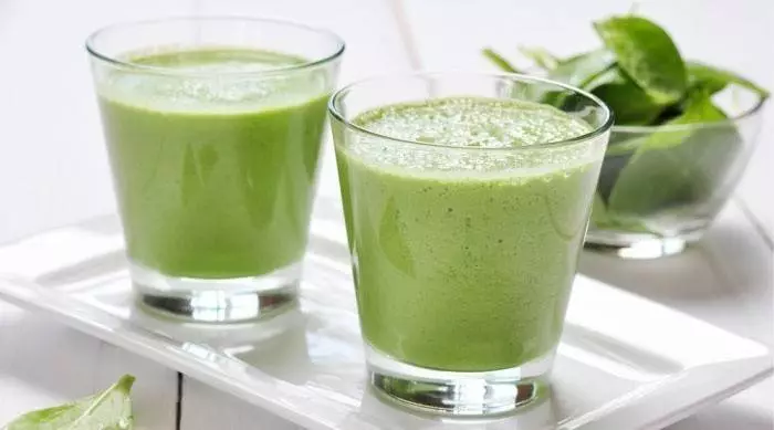 Green spinach smoothie da apple