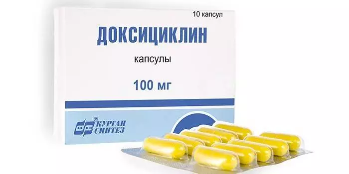 Doxycycline capsules a cikin kunshin