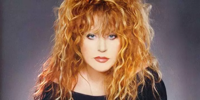 Alla Pugacheva