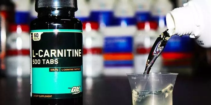 l-carnitine गोळ्या आणि द्रव