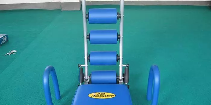 Back Roller Trainer