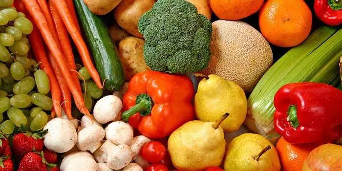 Fruits, mushrooms and vegetables