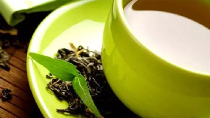 Tee e tala ke secheso se seholo sa mafura le antioxidant