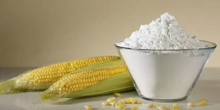 Tepung jagung dan tongkol jagung