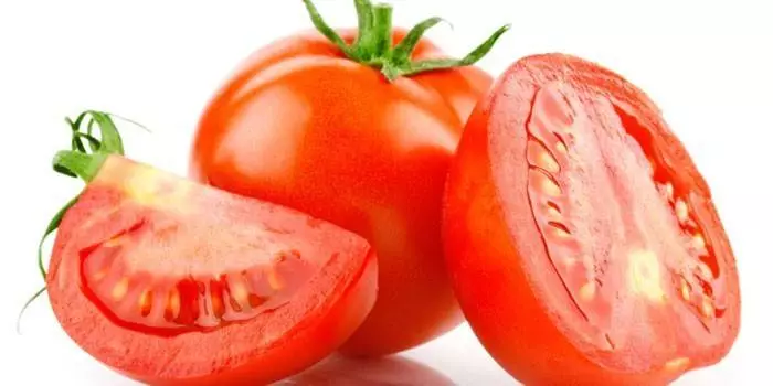 Tomaten für Salat
