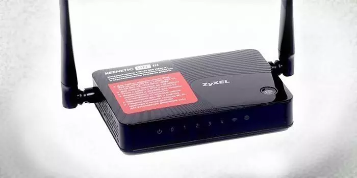 Repetidor de sinal Wi-Fi ZyXEL Keenetic Lite III