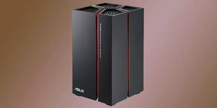 Pika e hyrjes Asus RP-AC68U