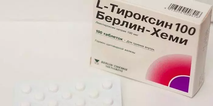 L-thyroxine tablets in the package