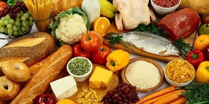 Awọn ounjẹ pẹlu atọka glycemic giga - kini o jẹ ati kini o gbarale, tabili