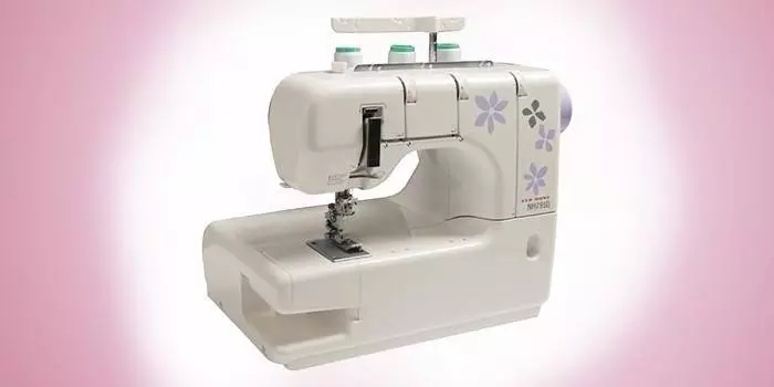 Máquina de coser da marca New Home modelo NH 7950