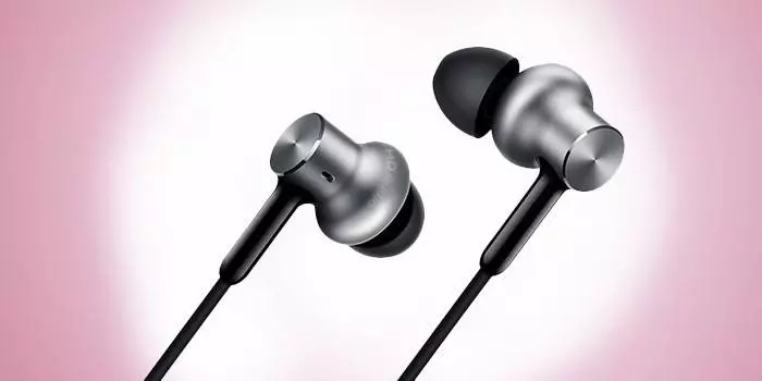 Sluchátka do uší Xiaomi Mi In-Ear Headfones Basic