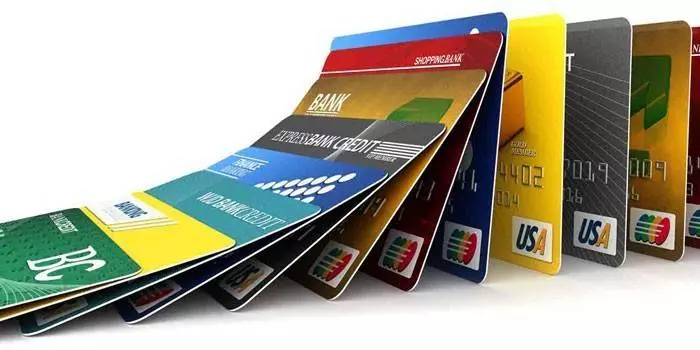 Kreditní karty
