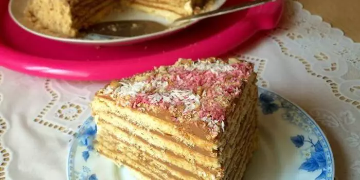 Piece of cake with cornmeal cakes