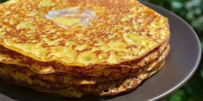 Fried Corn Flour Pancakes