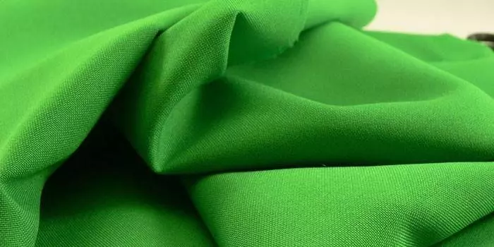 Tkanina od zelenog gabardina