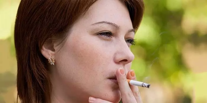 How to clear your lungs after smoking quickly at home