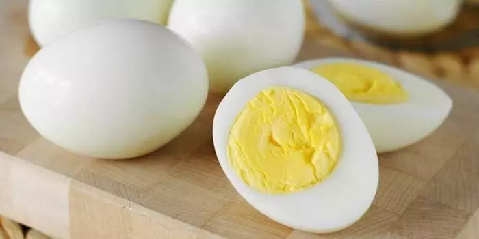 उबले अंडे