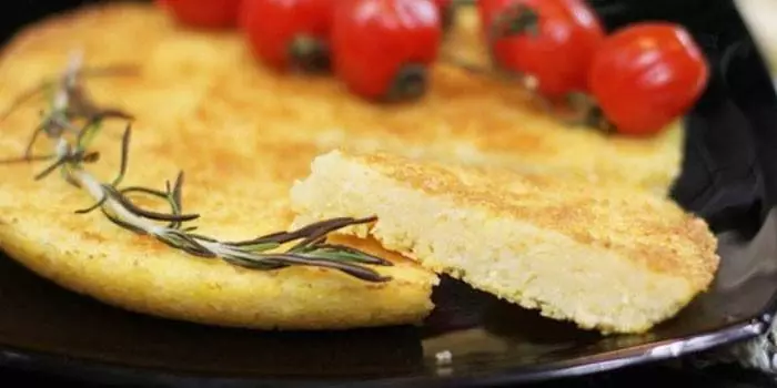 Polenta дар як пухтупаз