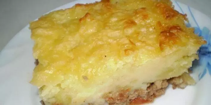 Ucezu lwamazambane casserole