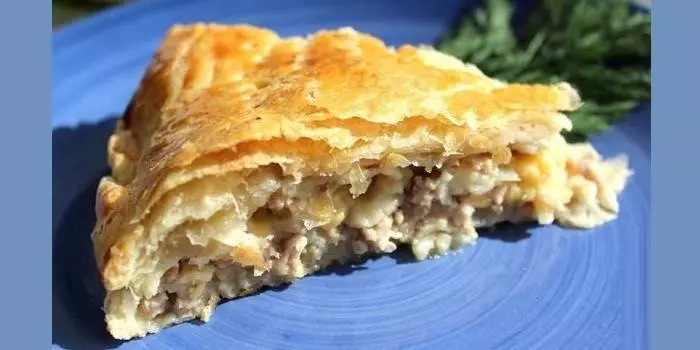 Pâte feuilletée à la viande