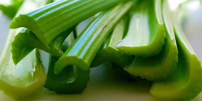 Stabljike celera